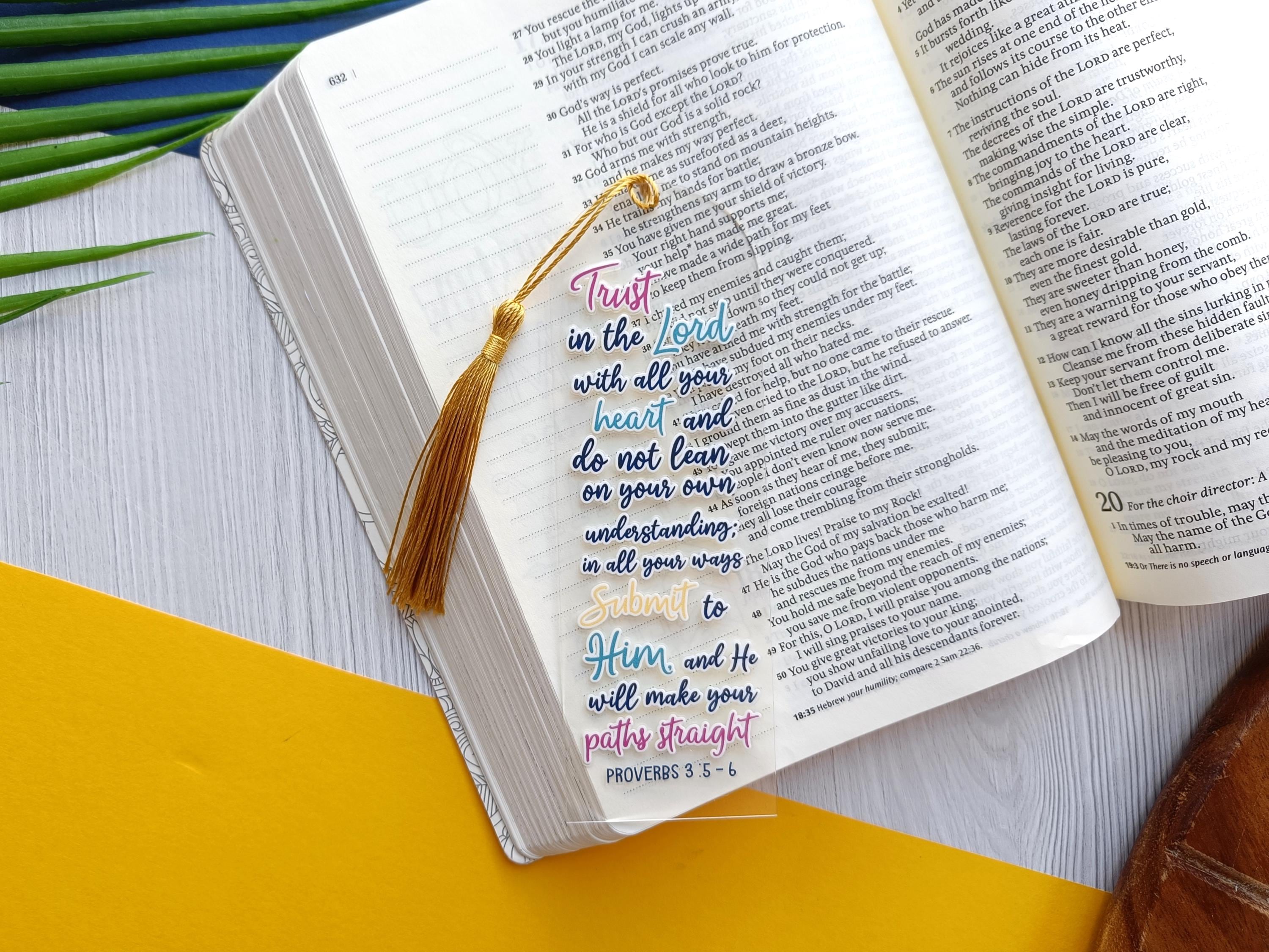 Trust In The Lord Acrylic Bookmark – Kirsty Grace Designs